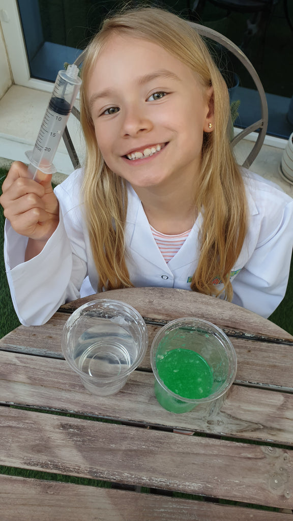 Science Kit: Reindeer Snot – My Discovery Lab - Dubai